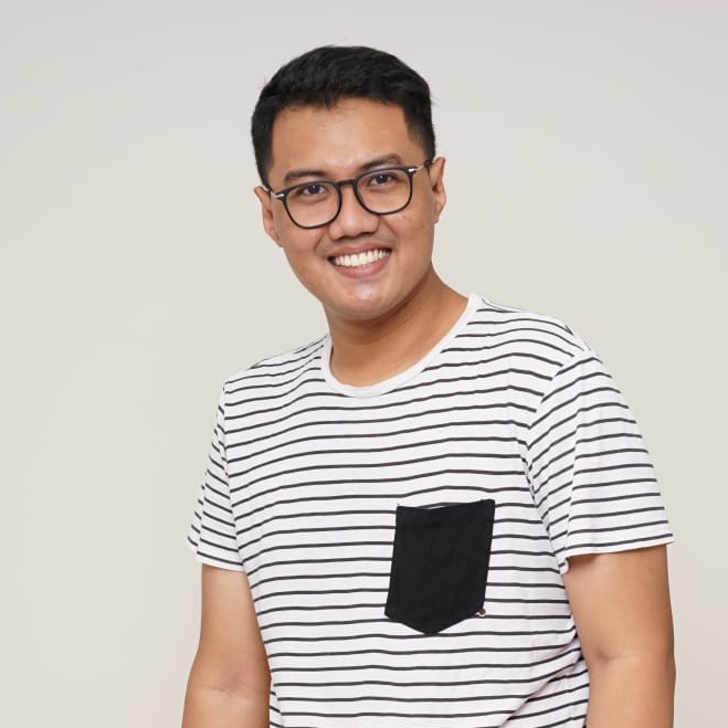 Vocal Coach – Indra Aziz Vocal Studio