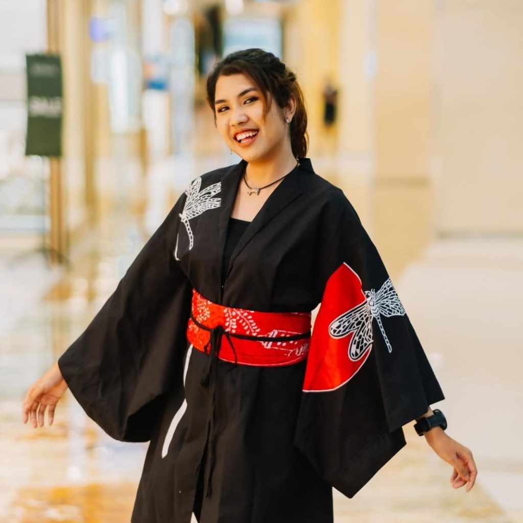 Vocal Coach – Indra Aziz Vocal Studio